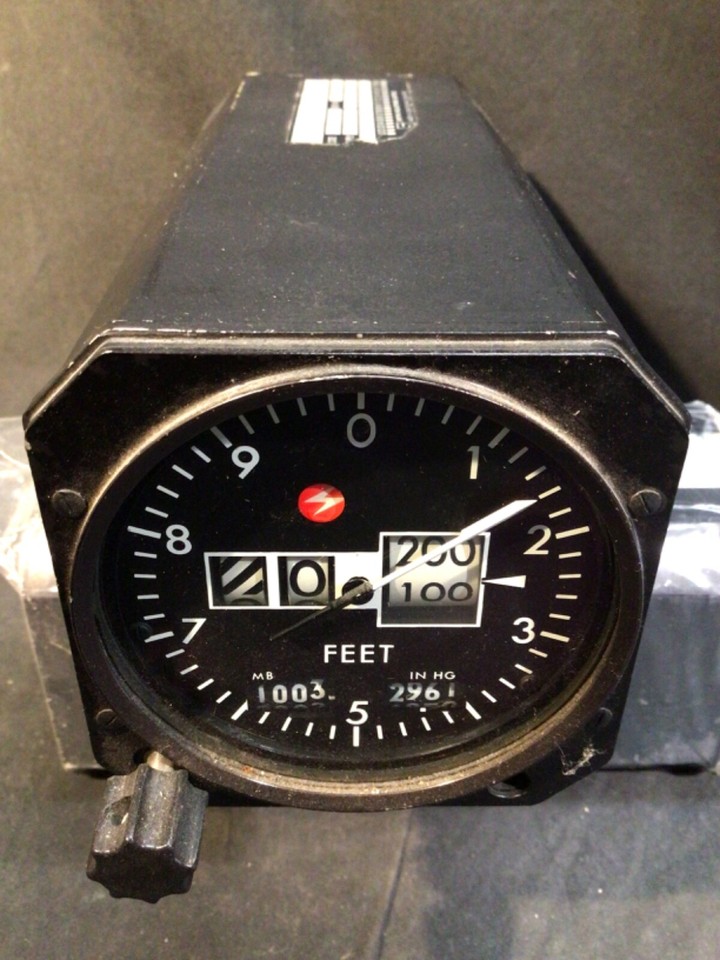 Smiths Industries Counter/Pointer Altimeter P/N WL/862 AM/MS/3 | eBay