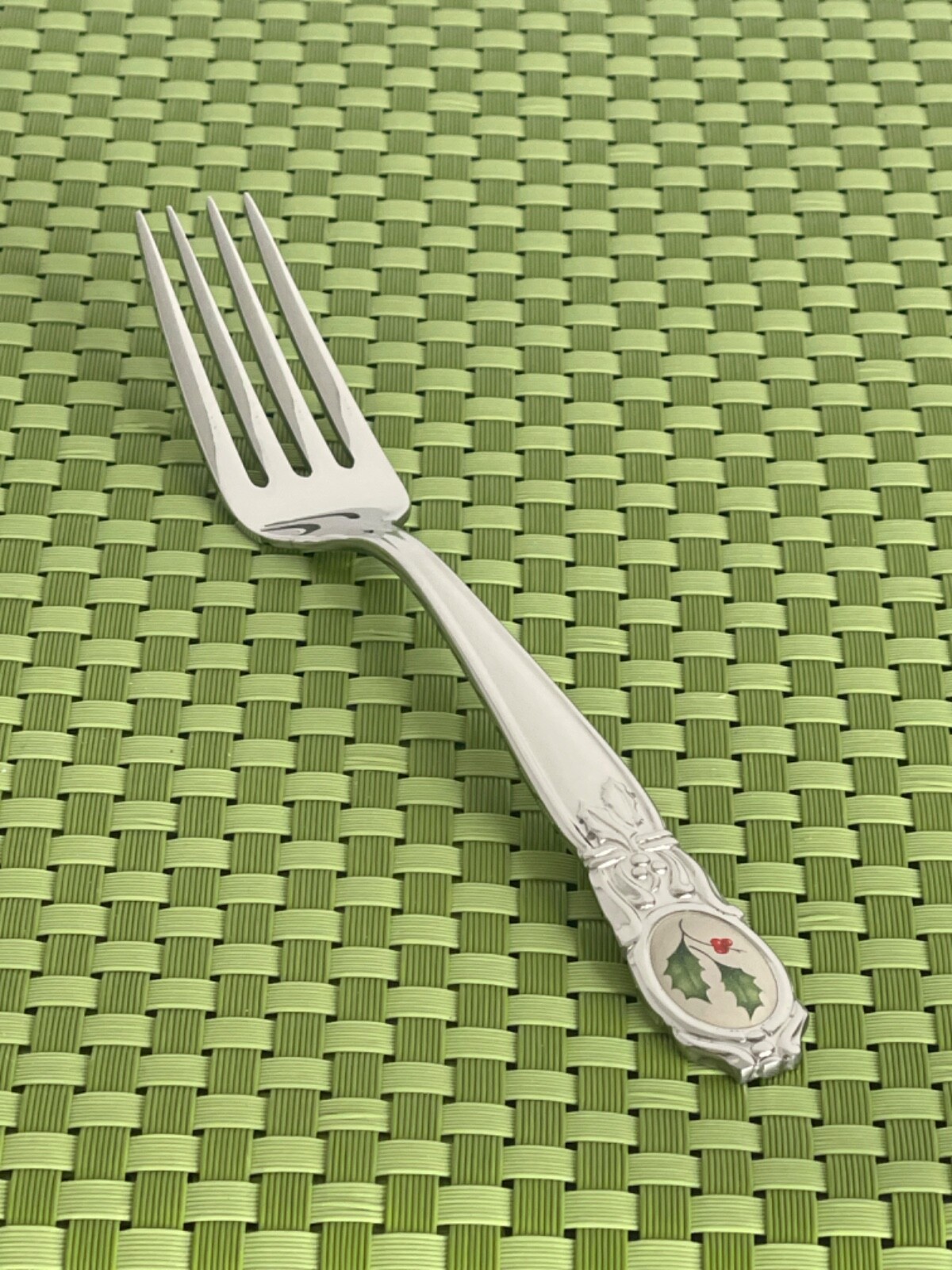 Lenox HOLIDAY PLATINUM Stainless Glossy 18/8 18/10 Holly Flatware ...