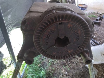 Pipe Threaders - Ridgid 400 Pipe Threader