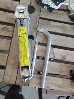 99-04 VW MK4 Jetta Golf Emergency Spare Tire Jack Tool Kit Volkswagen ...