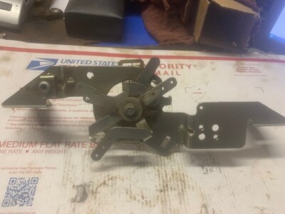 Kohler SV720 Control Bracke Cub Cadet LT1050 KH-24-126-161-S KH-32-126 ...