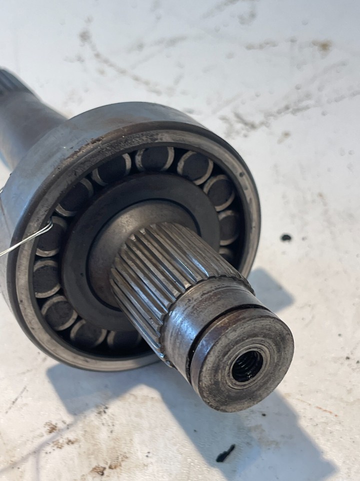 2001 John Deere 4600 Tractor MFWD Front Drive Drop Shaft M138278 | eBay