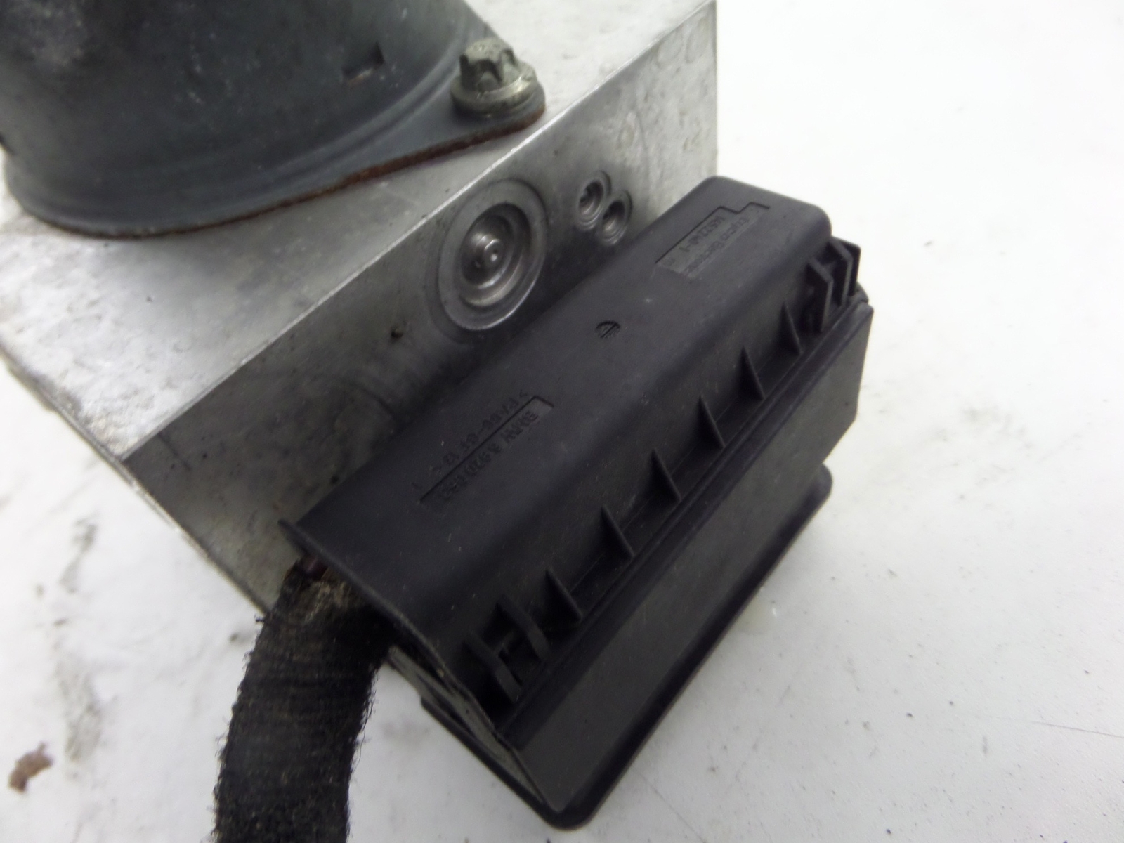 Mini Cooper Clubman S ABS Anti-Lock Brake Pump Controller R55 6785909 ...