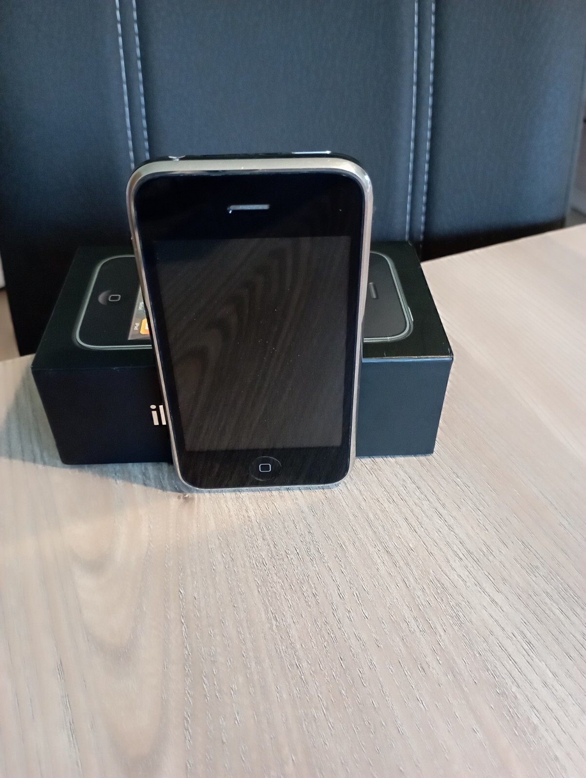 Apple iPhone 3GS - 8GB - Mit Original Verpackung 885909407996 | eBay