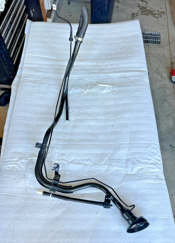 2017-2020 NISSAN PATHFINDER FUEL FILLER NECK PIPE 17221-3JA1B | eBay