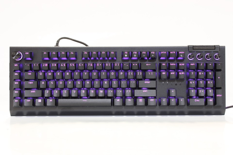 Razer BlackWidow V4 Pro Wired Tactile Clicky Green Switch Mechanical ...