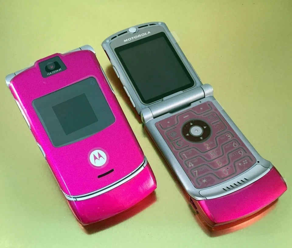 Motorola RAZR V3 Retro (Used) – BornilShop