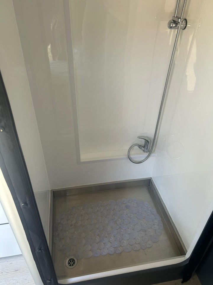 Ford Transit trail camper van motorhome campervan H2 L3 170 off grid vw ...