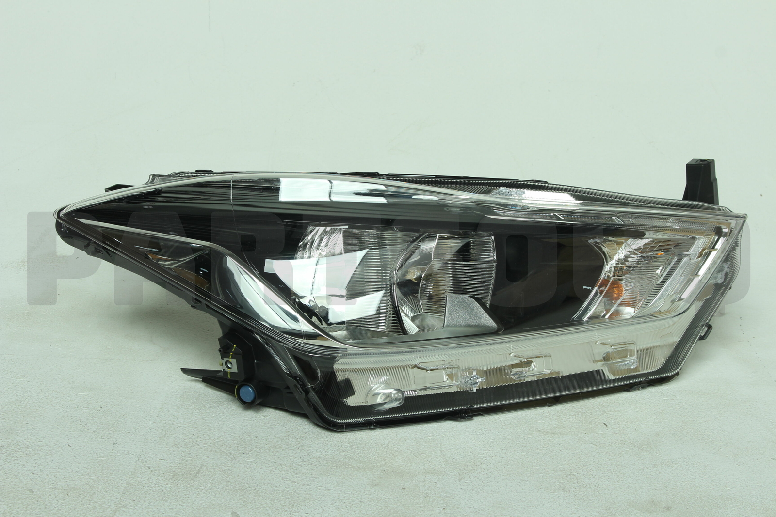 260105RA2A Genuine Nissan HEADLAMP ASSY RH 26010-5RA2A | eBay