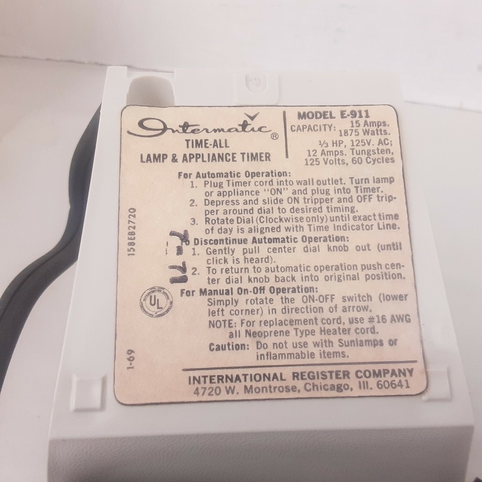 Intermatic Time-All Vintage 1968 Model E-911 Lamp Appliance Light Timer ...
