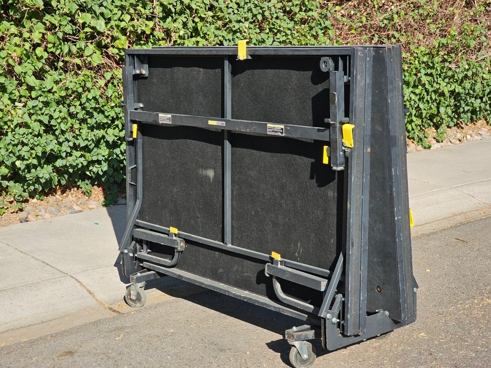 Portable Stage Platforms, 6'x8' Decks, Tri-Height 18"/24"/30" height 6 ...