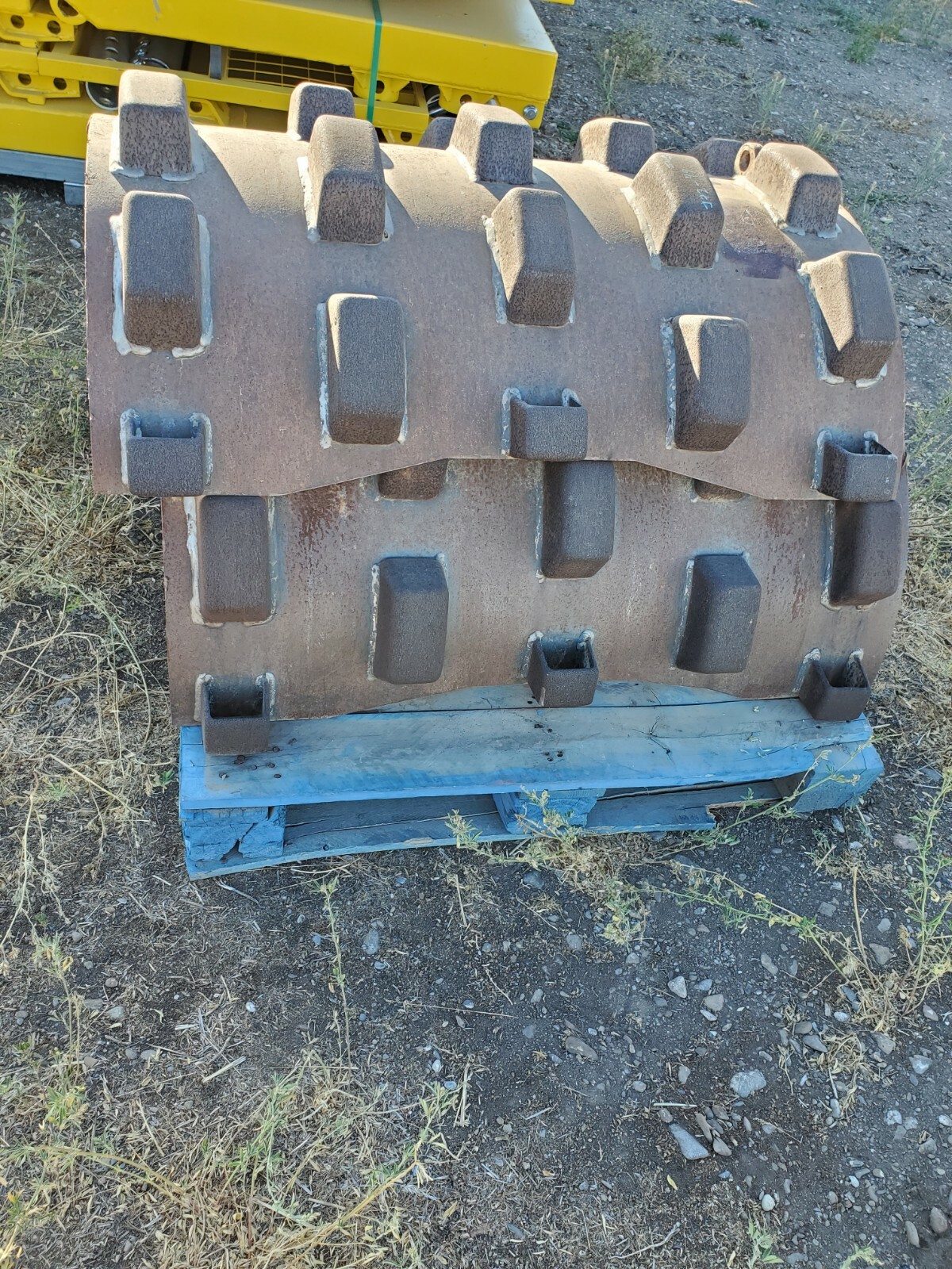 Padfoot Roller Compactor Shell Kit | eBay