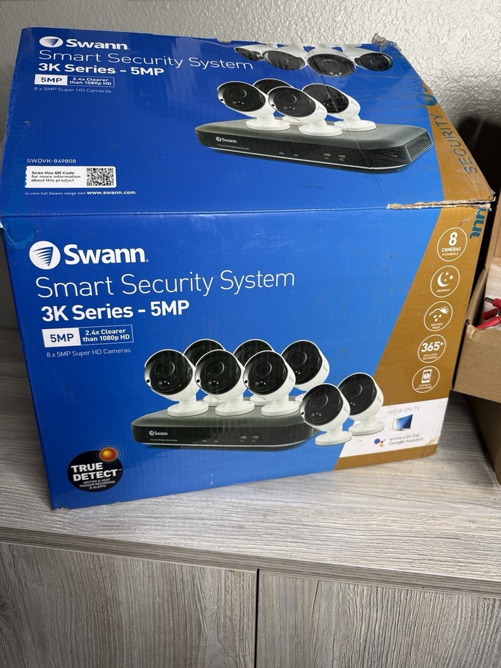 New Swann smart security System 3k series 8 Cameras (Video Recorder ...