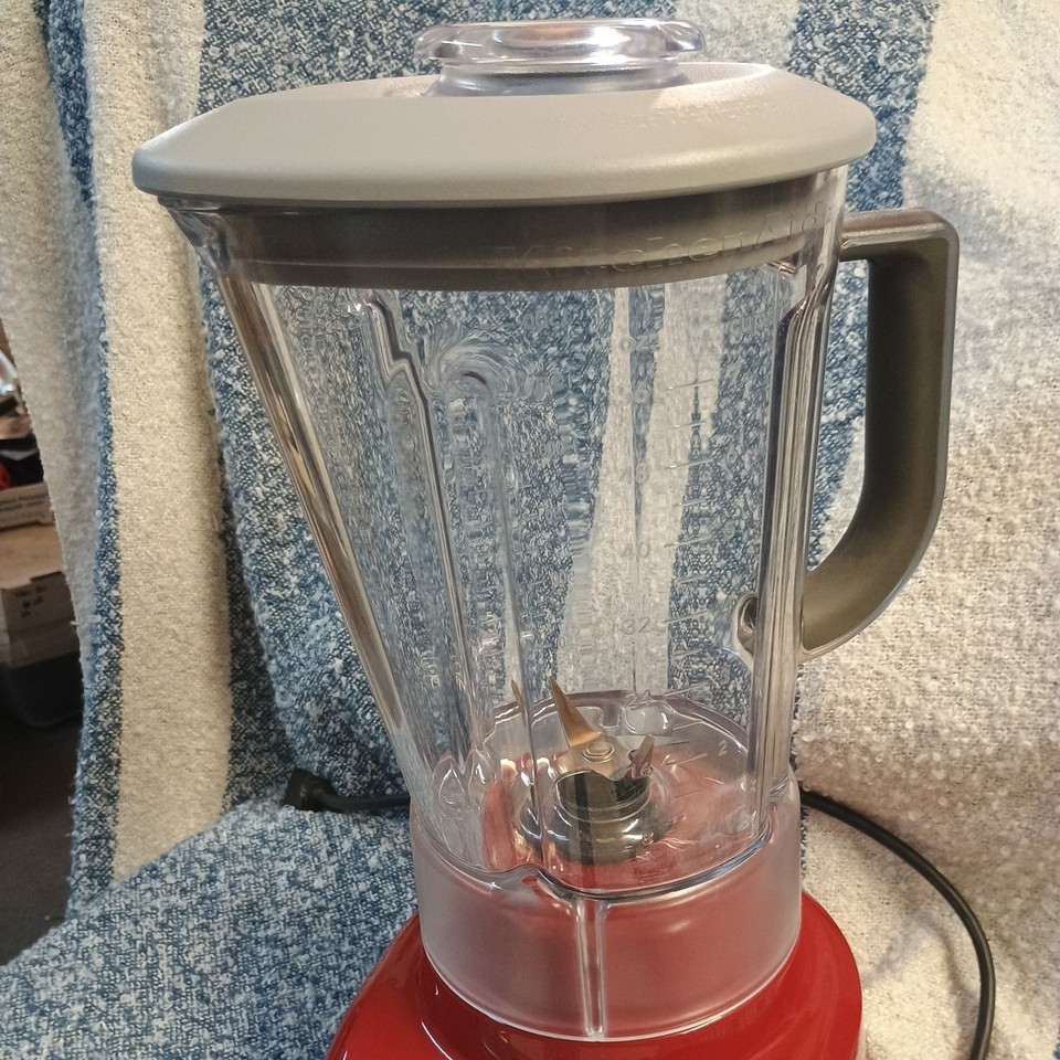 Kitchenaid Red Blender KSB560ER1 5 Speed Mixer + 56oz Pitcher WORKS | eBay