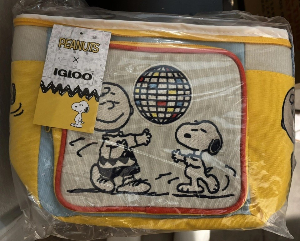 Peanuts - Snoopy's Disco Party Square Lunch Cooler Bag by Igloo Coolers ...