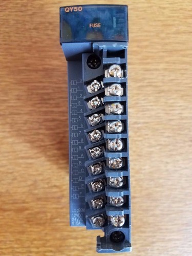 Mitsubishi Output Unit QY50 12/24 VDC 0.5A 0.5 A Amp Used | eBay