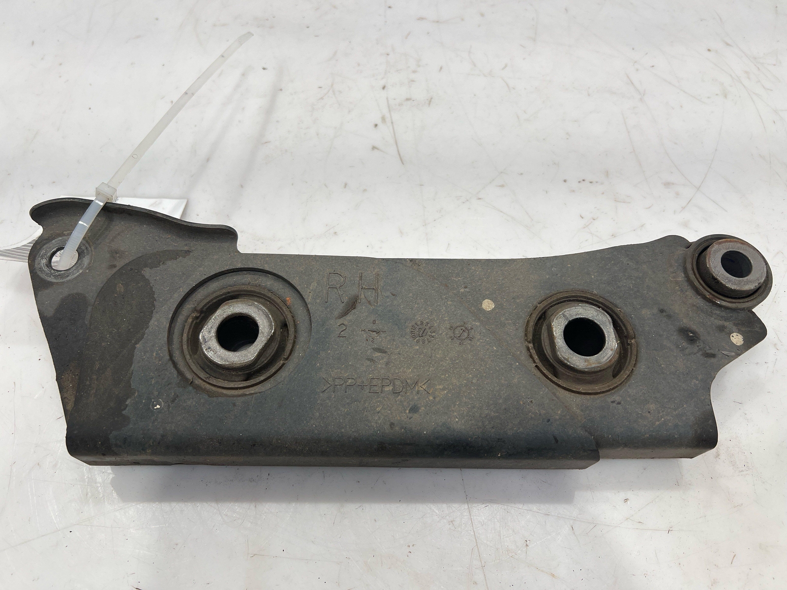 13 - 17 Nissan Altima Rear Lower Transverse Link Arm RH Passenger OEM ...