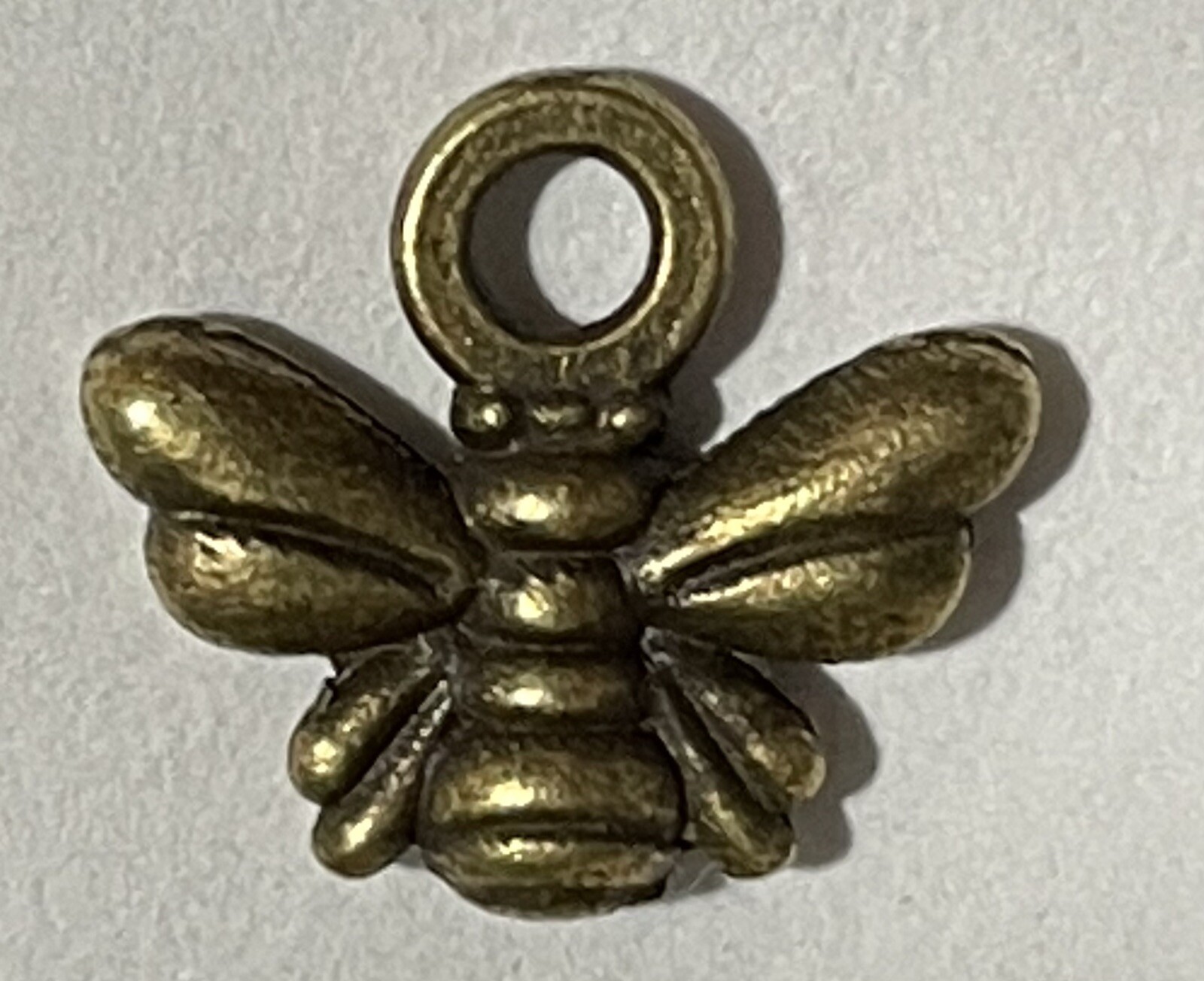 20 Metal Antique Bronze Small 10mm Bee Lot 🖤MrsQueenBeead 👑🐝x20 | eBay