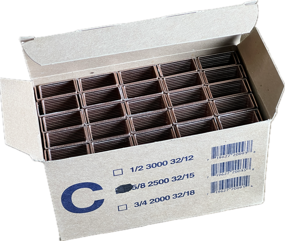 Carton Closing Copper Industrial Staples C 5/8" 2500 Count 32/15 (1 1/4 ...