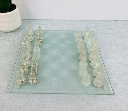 VINTAGE GLASS CHESS GAME SET | eBay