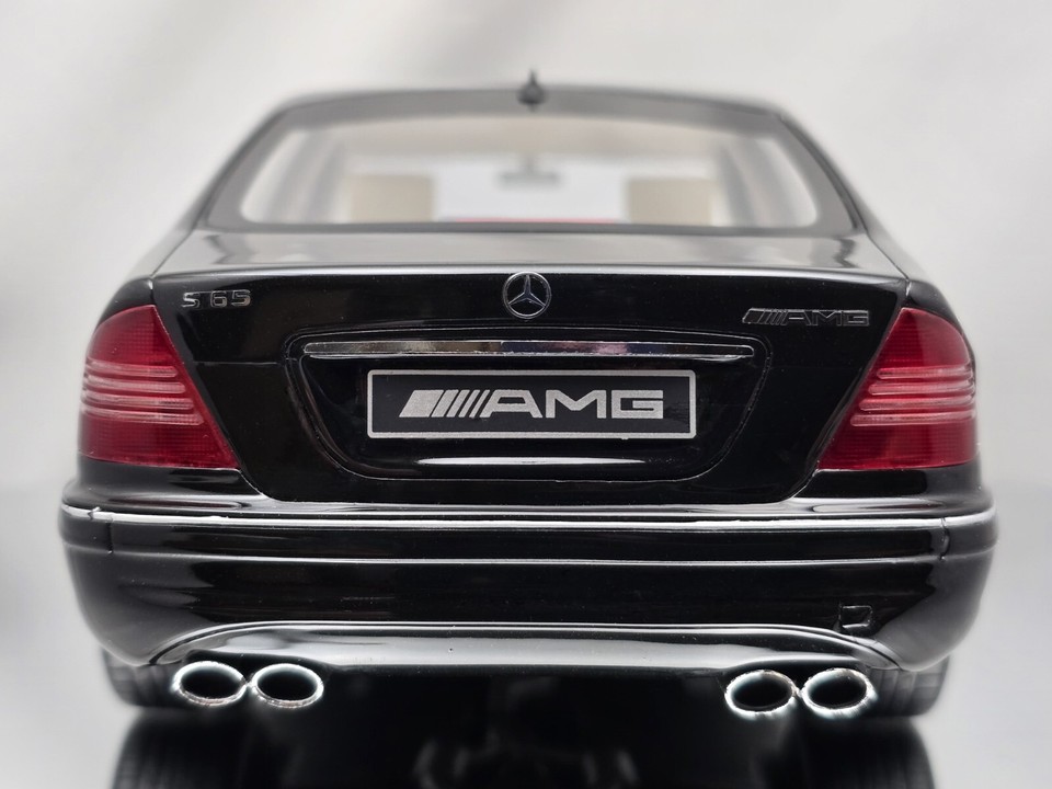 OttO Mobile Mercedes Benz AMG S65 (W220) S Class 2004 Black Resin Model ...