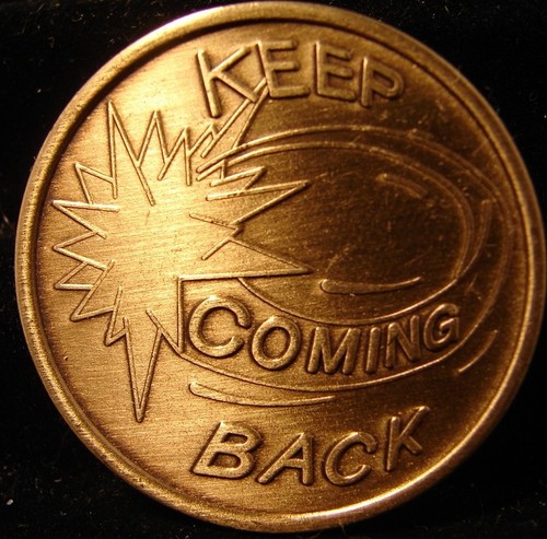 Alcoholics Narcotics Anonymous AA NA Bronze Medallion Chip KEEP COMING ...