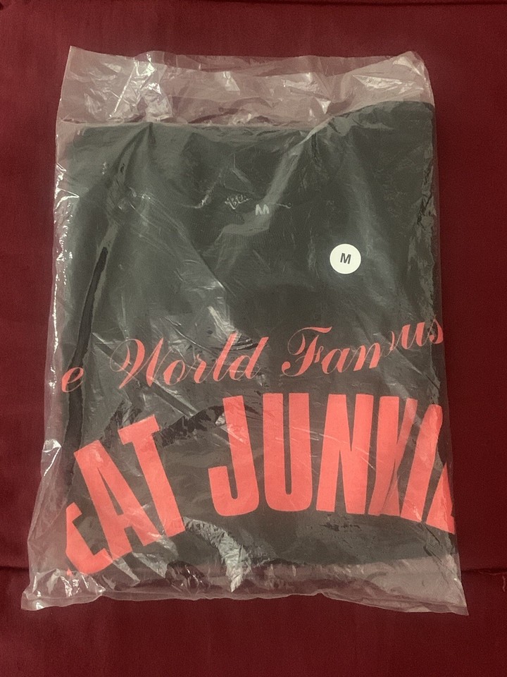 The World Famous Beat Junkies T Shirt Sz Med Infamous Type Logo Hip-Hop ...
