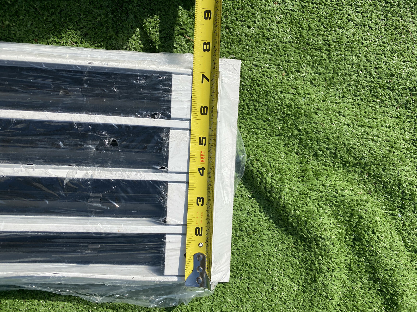 Price Industries SDS100* 60" X 7" L {4} SLOT DIFFUSER w/Middle ICE ...