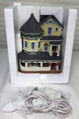 Lemax Madsen Manor Store Lighted Building Village Collection 2004 No ...