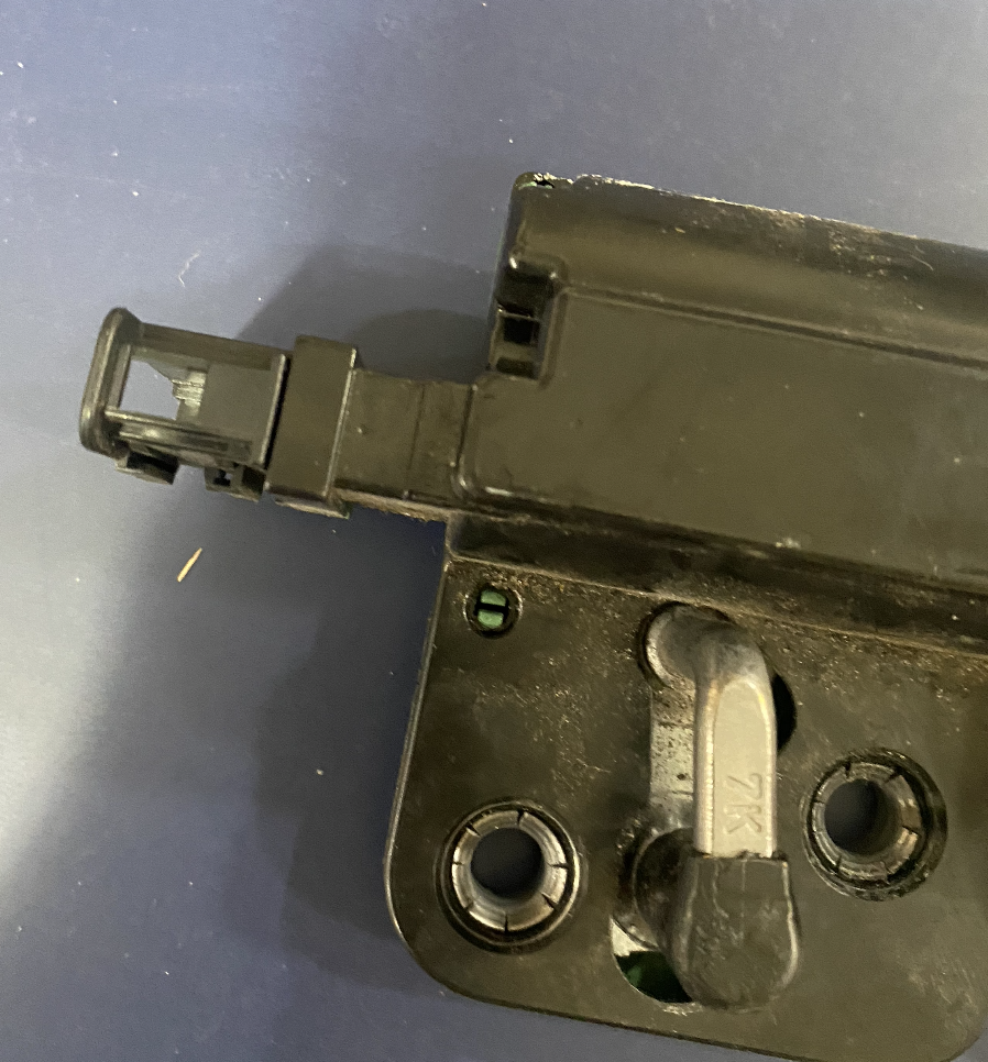 Liftgate Lock Actuator 7L0827511E Fits 2009 Porsche Cayenne 9pa OEM for ...