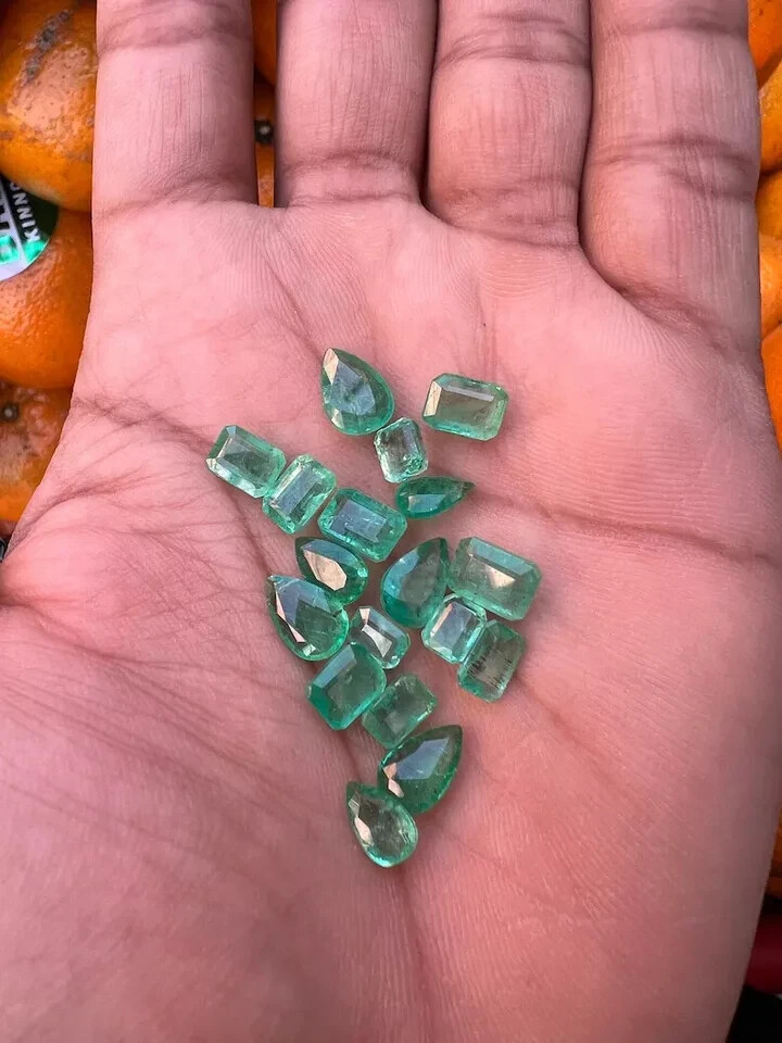 Natural 55 Ct Colombian Green Emerald Mix Cut Loose Certified Gemstones ...