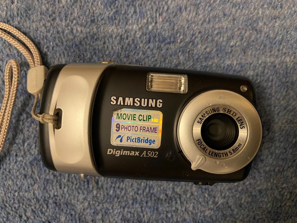 Samsung Digimax A502 5.0MP Digital Camera + Carry Pouch + User Manual ...