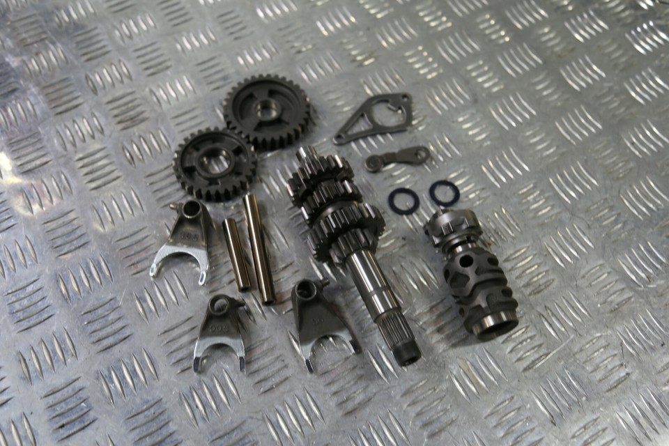 I90 2004 Honda CRF 250X Transmission Grab Bag | eBay