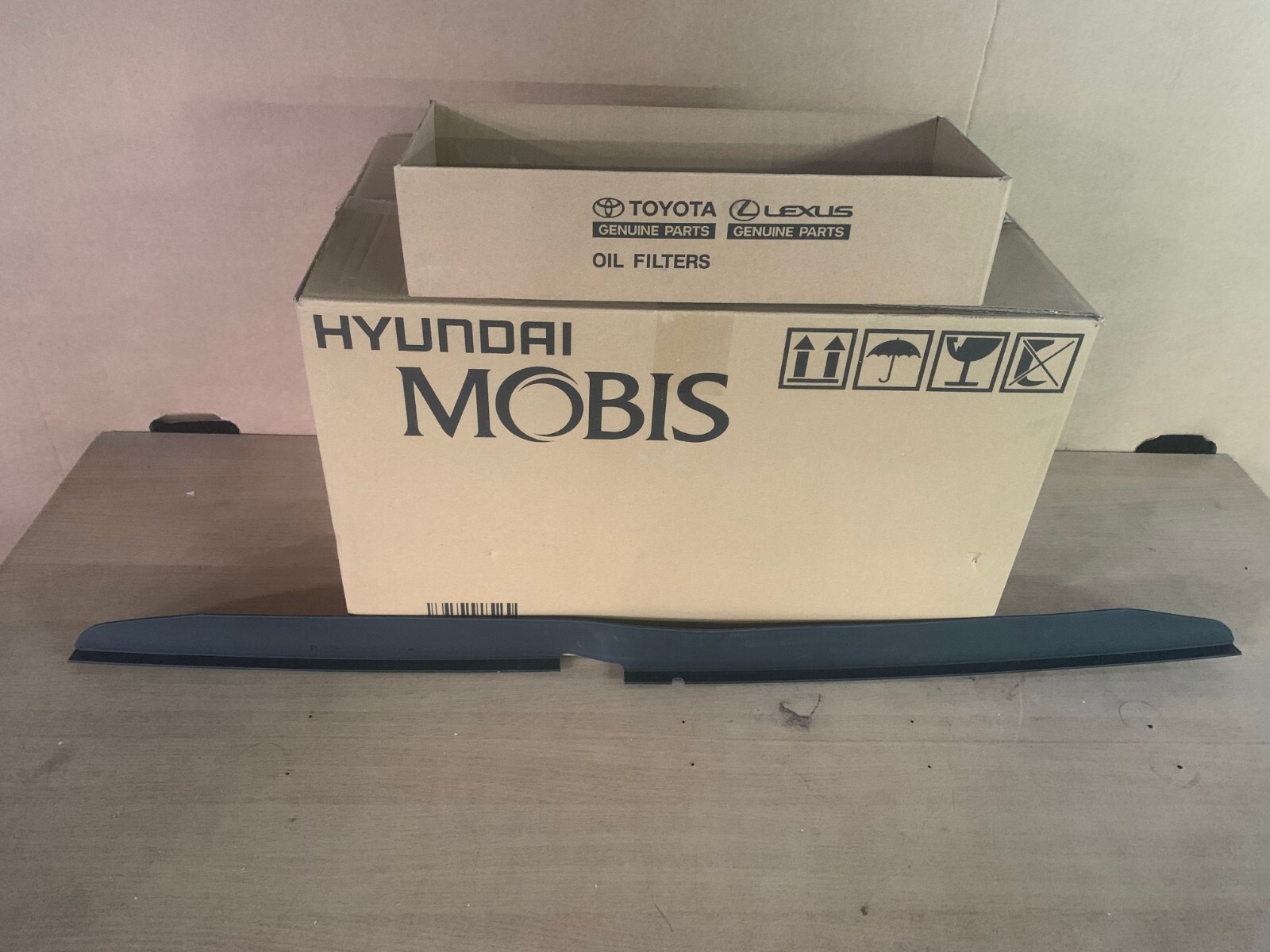 NEW GENUINE FIAT 500 FRONT BUMPER BLACK LIP 0051861057-001 2007-2015 ...