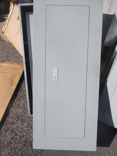 Siemens CDP7 Panelboard 600A MLO 120/208V 3PH 4W COPPER BUS 18 Ckt ...