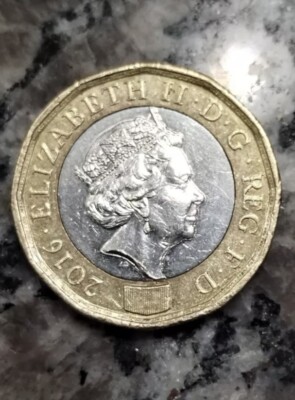 Queen Elizabeth II One Pound ( 1 ) Coin 2016/ UK | eBay