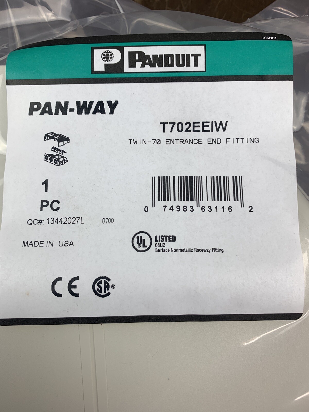 Panduit T702EEIW Twin-70 Entrance End Fitting **Free Shipping**BULK ...