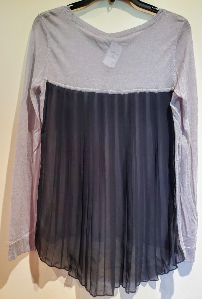 Love Scarlett Women's Pleated Back Sweater Size Small | eBay