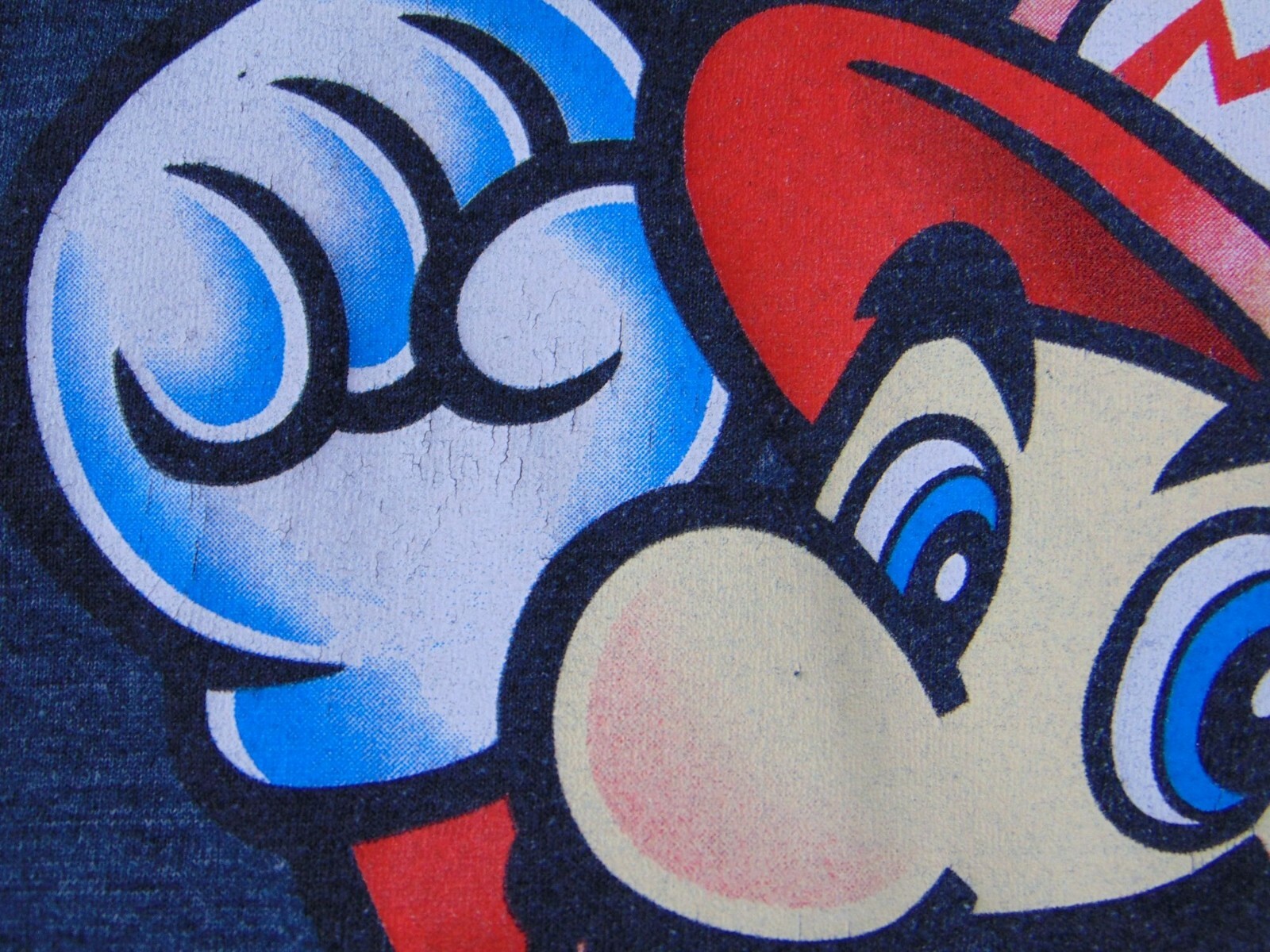 Super Mario Brothers Mario Gray T-Shirt Small - Gem