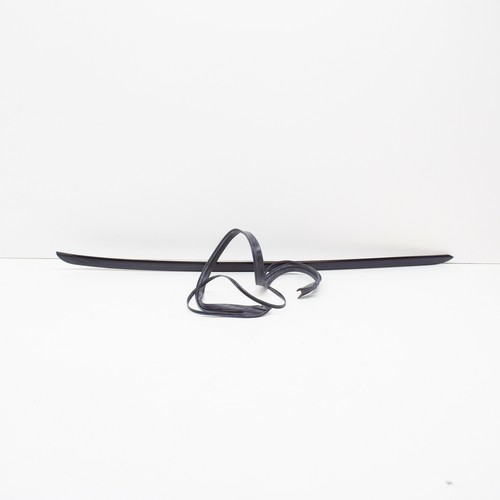 BMW X6 E71 FRONT WINDSHIELD LEFT DRIP MOULDING TRIM 51317250403 NO DUTY ...