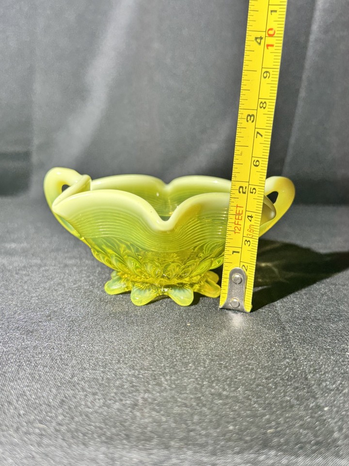 Uranium George Davidson Primrose Pearline Opalescent “Lady Caroline ...