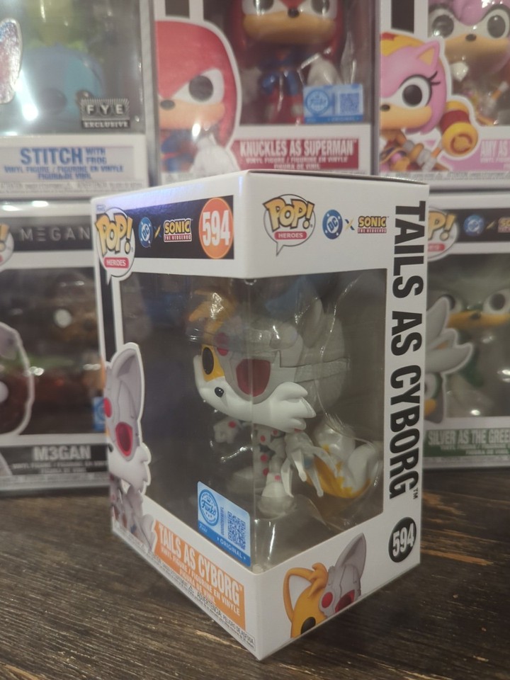 Funko: TAILS as CYBORG #594 DC x Sonic the Hedgehog Target Exclusive ...