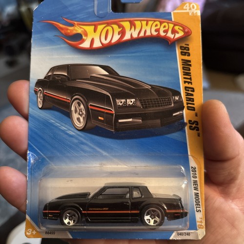 HOT WHEELS - 1986 MONTE CARLO SS - 2010 Factory Error. Facing Wrong Way ...