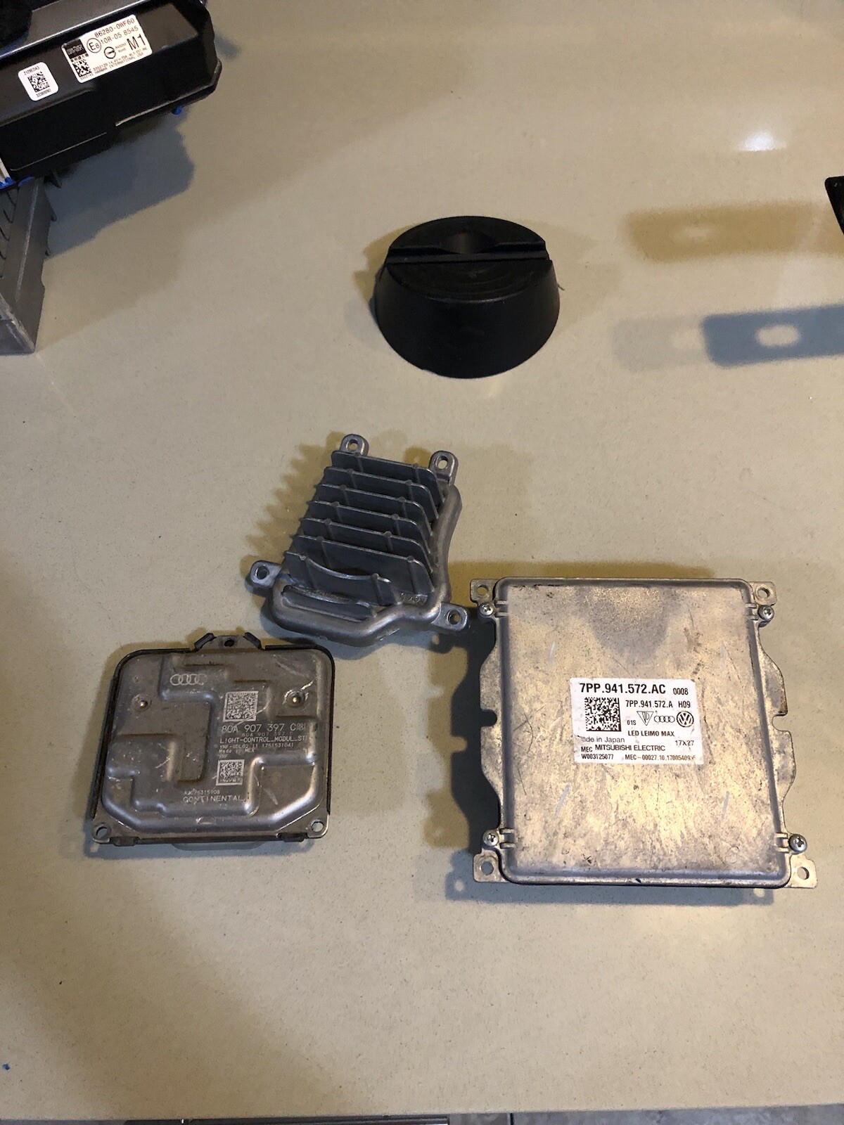 2018 AUDI Q5 7PP.941.572.AC LED HEADLIGHT MODULE CONTROL 80A907397C OEM ...