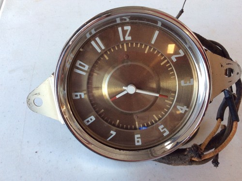 1941-1948 Nash Lighted Dash Clock Very Nice. W3 | eBay