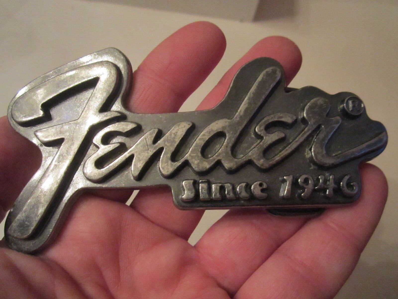 VINTAGE FENDER GUITARS BELT BUCKLE - FENDER SINCE 194… - Gem
