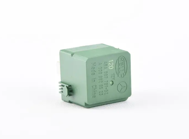 Mercedes-Benz C W204 Slot M Relay A0009828523 Genuine for sale online ...