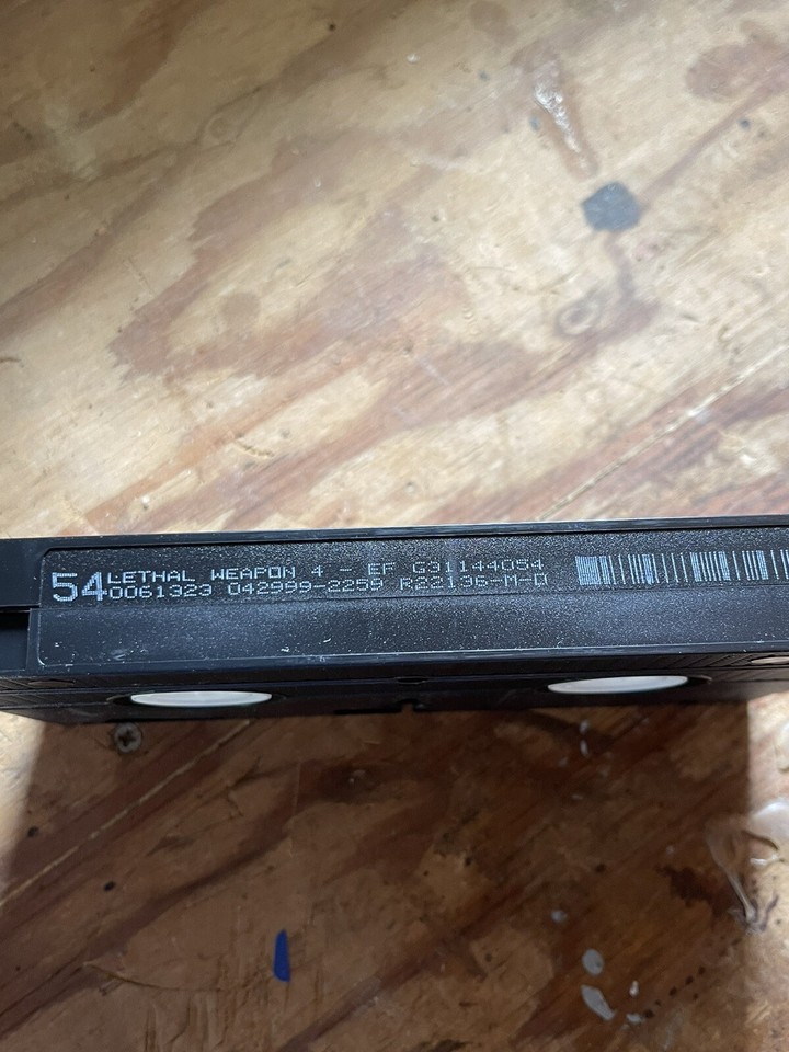 Lethal Weapon 4 (VHS, 1999, Collectors Edition) 85391730033| eBay