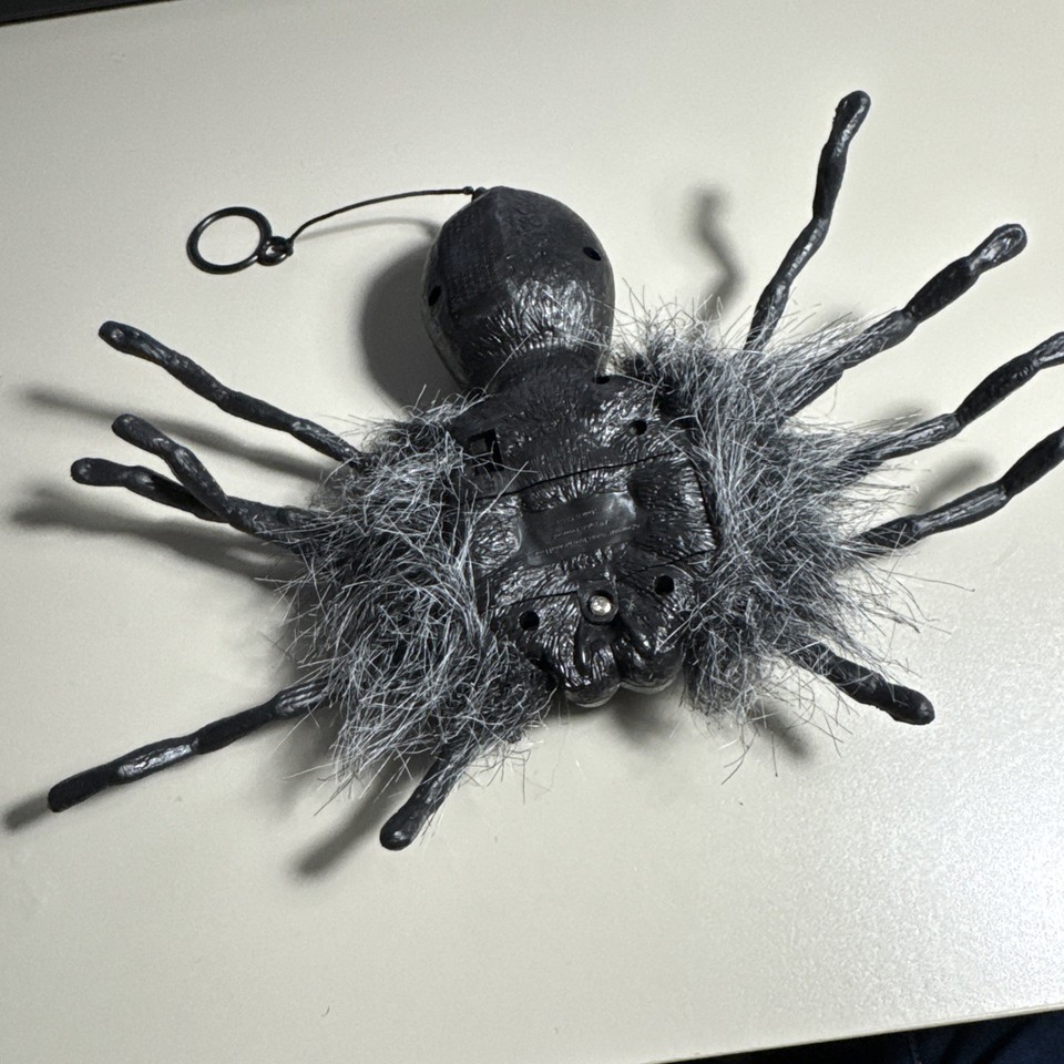 Dropping Dangling Spider Red Eyes Sound / Sound Activated -Used | eBay UK