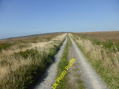 Photo 12x8 A view down the valley Church End/SP3231 Berryfield Farm can ...